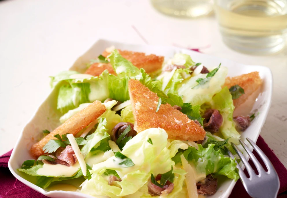 Klassischer Salat Cäsar • Rezept